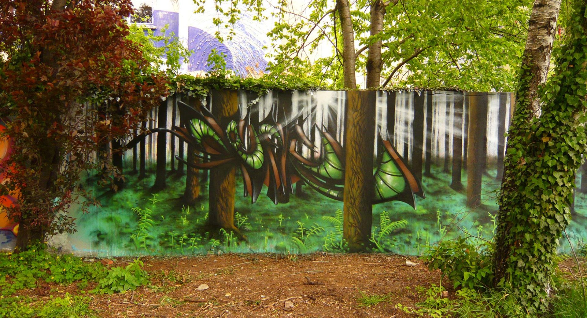 Deep Forest | Graffiti Clermont-Ferrand Auvergne